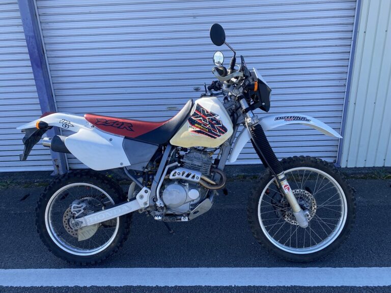 ホンダ XR250R ME08モデル コンペ レーサー 公道走行可 - WindSocks（ウィンドソックス）